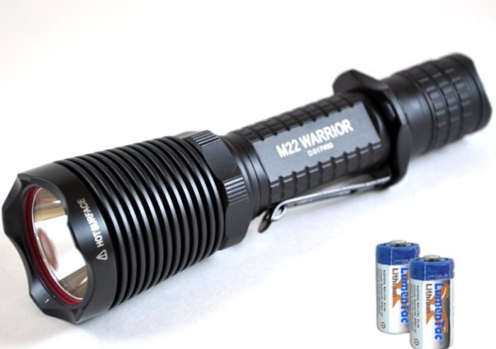 Warrior 950 Lumen CREE XM-L2 LED Tactical Flashlight