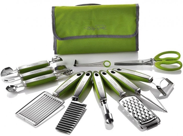 Garnish Essentials Set with Storage Case