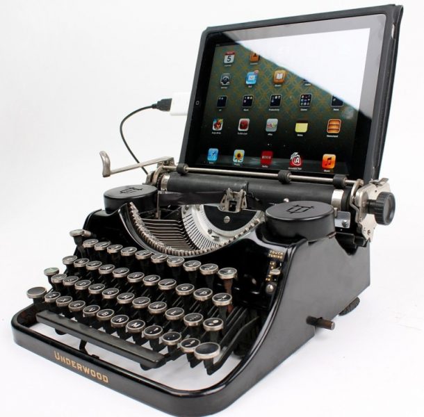 USB Typewriter Computer Keyboard iPad Dock