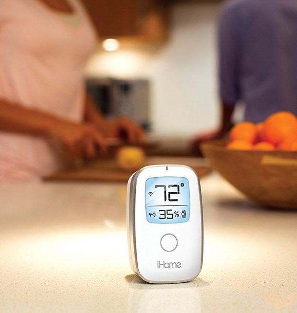 iHome 5-in-1 Smartmonitor