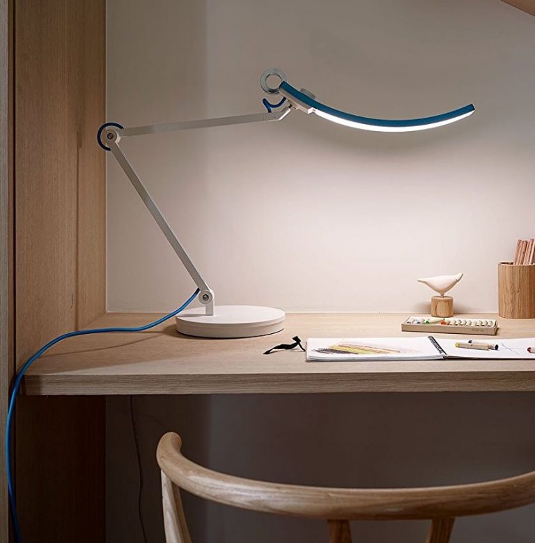 BenQ e-Reading LED Desk Lamp
