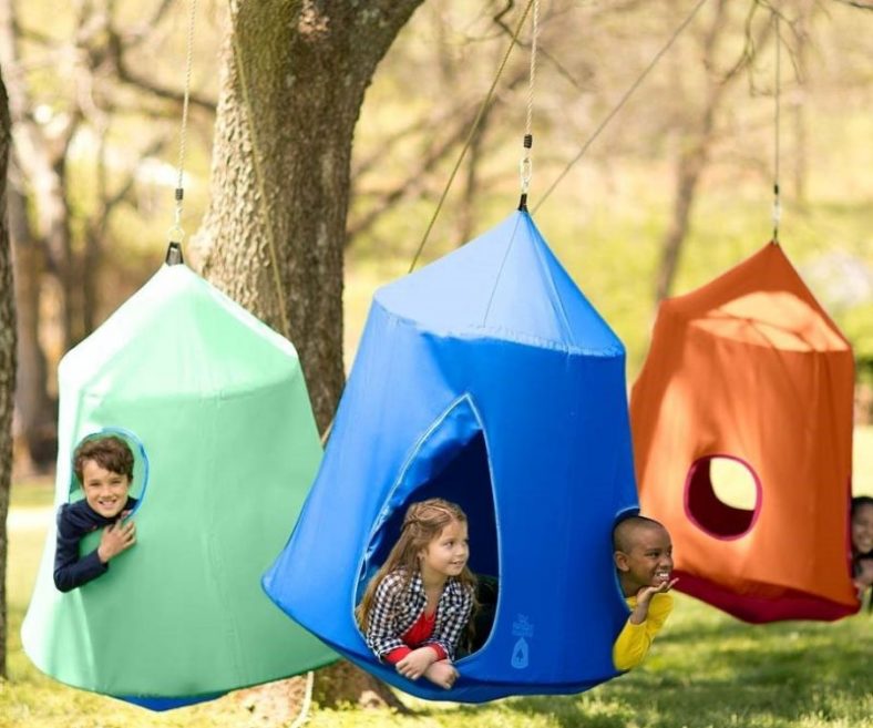 HangOut HugglePod with LED Lights