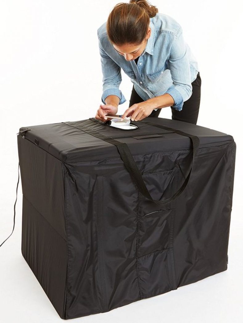 AmazonBasics Portable Photo Studio