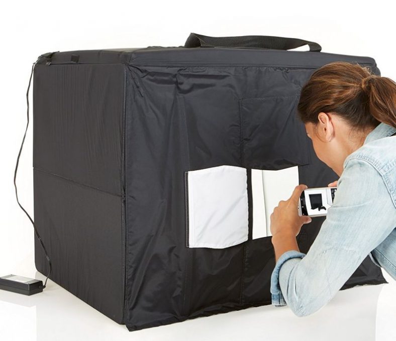 AmazonBasics Portable Photo Studio
