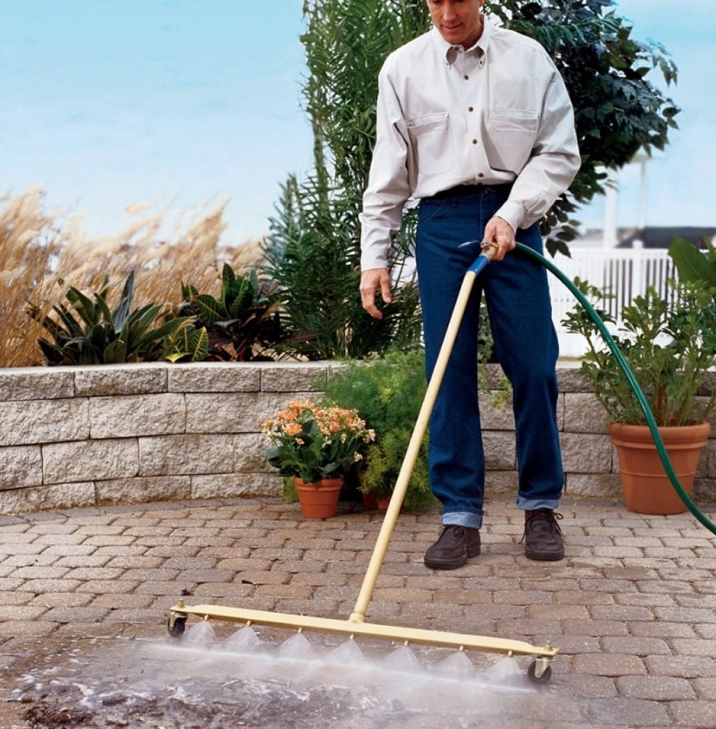 The Wide Expanse Water Broom